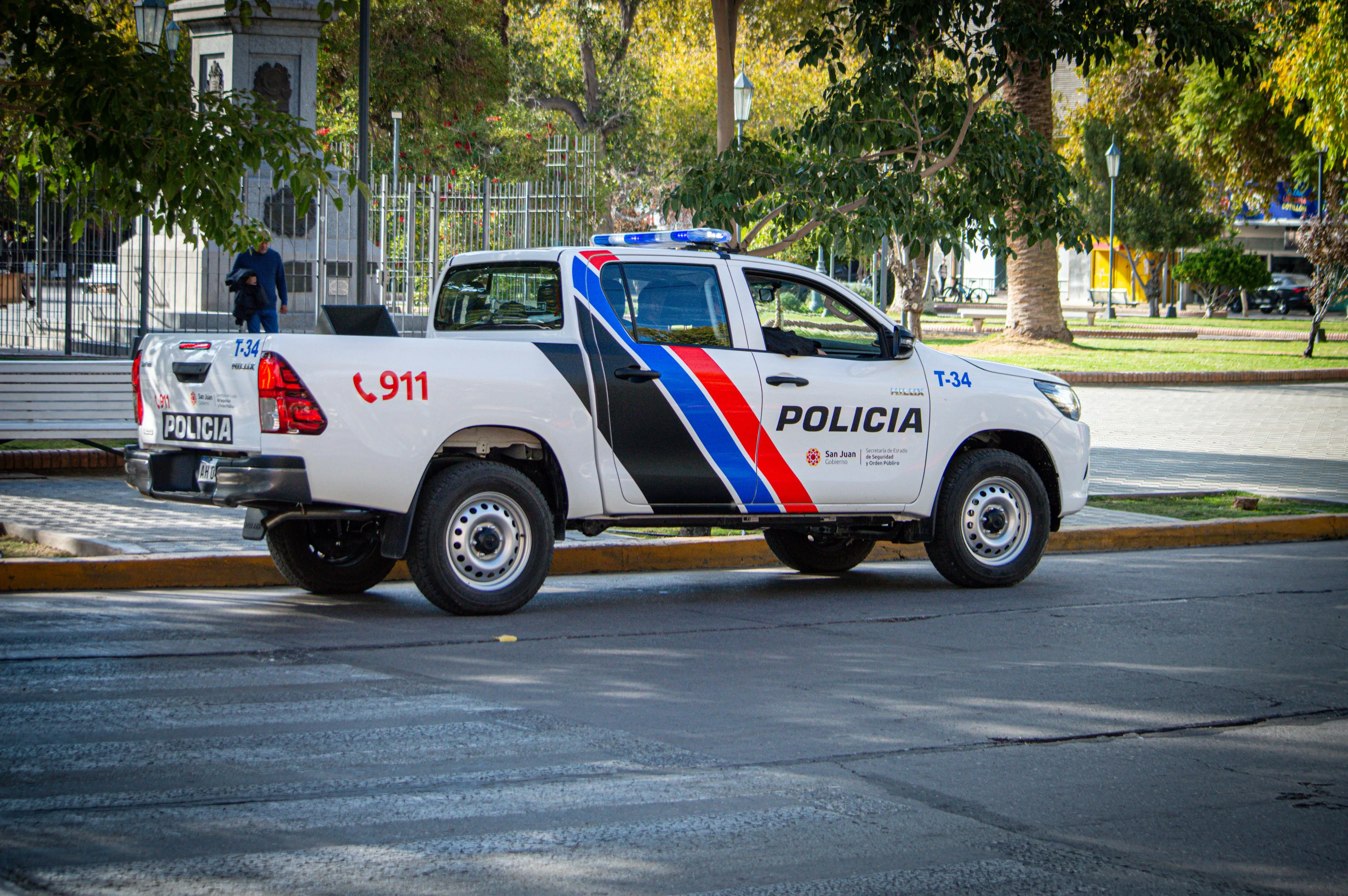 Golpe comando en Capital: desvalijaron la casa de un reconocido médico ...